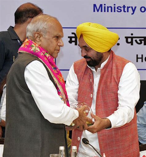 Sc Asks Punjab Guv To Decide On Granting Assent To Bills Passed By