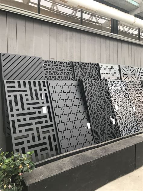 Pin By Gonzalez Silvia On Celosia House Gate Design Balcony Grill