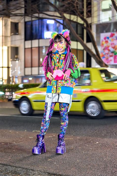 ストリートがランウェイ！個性が炸裂する東京の今をsnap。 Vogue Japan