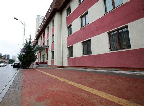 Гурван байршилд явган хүний замын засвар шинэчлэл дууслаа E Mn