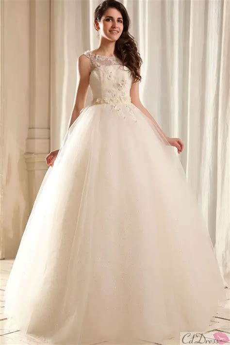 23 Elegant And Glamorous Wedding Dresses