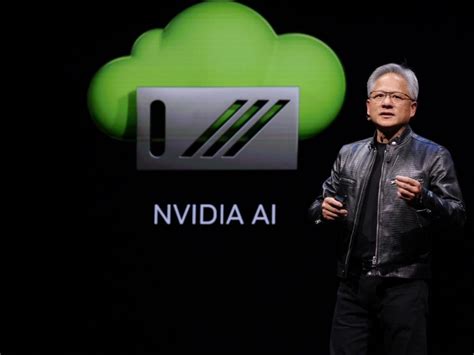 輝達黃仁勳開條件：回台投資需100億度綠電！經長郭智輝：他來，我就給他台灣如何「創電」？