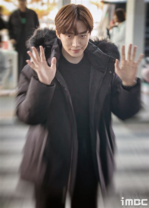 [움짤] 이준호 2pm 앞둔 1 50pm 출국
