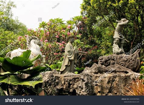 53 Imágenes De Tom Sam Imágenes Fotos Y Vectores De Stock Shutterstock