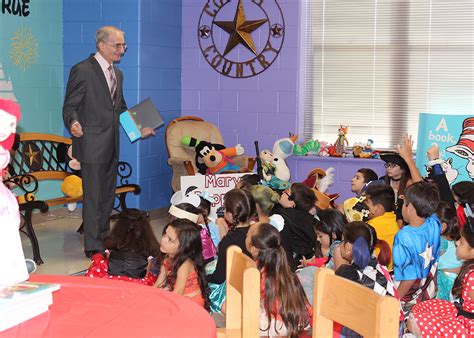 Killam Elementary Hosts Ar Kick Off Pep Rally And Disneys Magic Of Story Telling Event