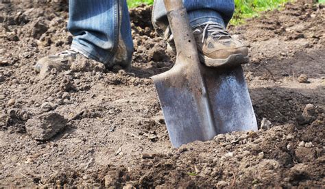 8 Trench Digging Hacks Crate And Basket