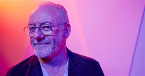 Liam Cunningham ‘i Tell People Im A Migrant It Messes With Them You