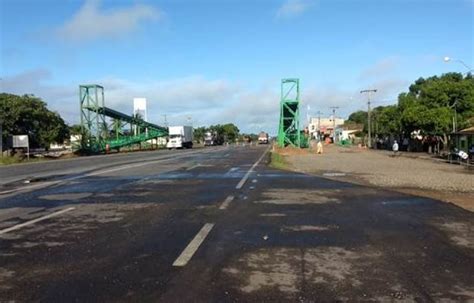 Viabahia Realiza Içamento De Travessia Para Construção De Passarela
