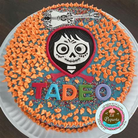 Pin On Character Cookies Disney Ideas Desserts Cake Birthday Cake