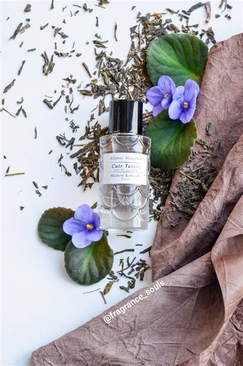 Cuir Tassili Maison Rebatchi perfume - a fragrance for women and men 2019