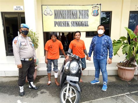 Tekab Polsek Sunggal Tembak 2 Pelaku Curanmor TOPMETRO NEWS