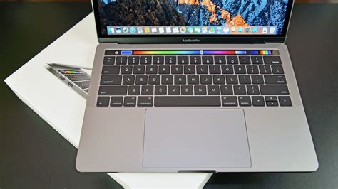Apple Macbook Pro 13 Touch Bar Unboxing And Review Youtube