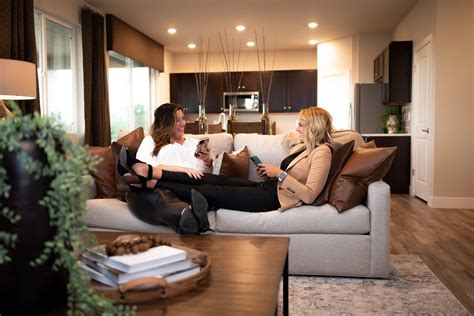 Meet Amy Kayla Co Owners Of Blissful Nest Shoutout Colorado