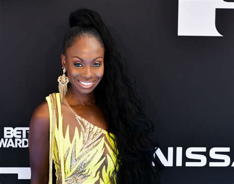 Kendra G Finds Love On Singles On Instagram Live