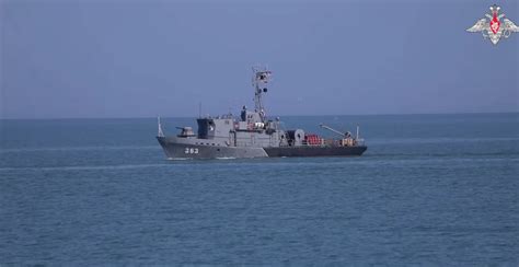 Корабли СФ высадили морской десант на Чукотке в рамках учений «Океан 2024