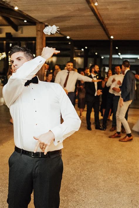 Top 40 Garter Toss Songs