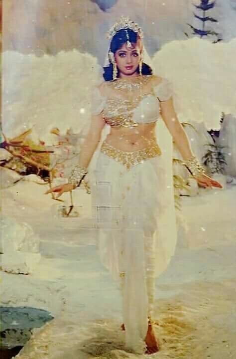 Remembering Beautiful Bollywood Actress Sridevi Ji Indian Bollywood