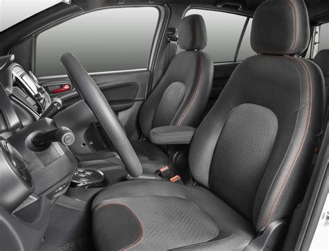 Novo Fiat Uno 2017 1 0 E 1 3 Firefly Desempenho E Consumo