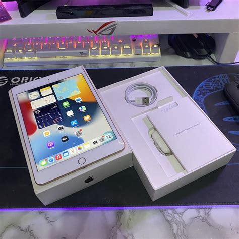 Jual IPAD Mini 5 2019 64Gb Gold Fullset 3Utools Ijo semua | Shopee ...