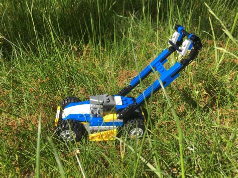Lego Moc 31087 Lawn Mower By Tomik Rebrickable Build With Lego