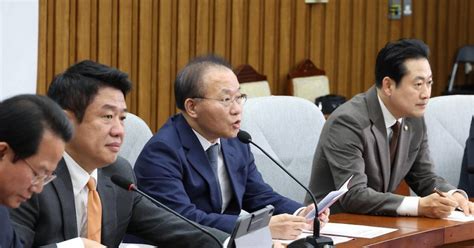 윤재옥 중대재해법 유예·쌍특검 재표결 1일 본회의서 처리해야