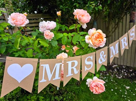 Same Sex Wedding Mrs And Mrs Bunting Lesbian Wedding Party Decoration