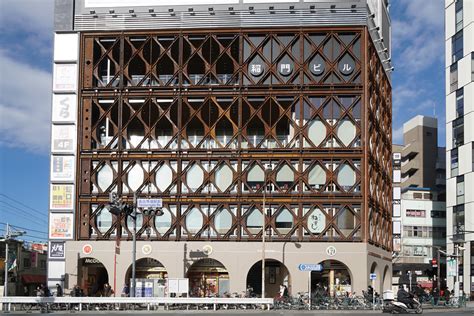 高田馬場駅前の凄い耐震補強 建築リノベーションアーカイブ