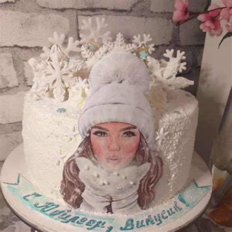 Мой зимний торт на день рождения девушки