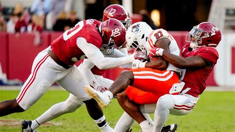 Alabama Football Db King Mack To Enter Ncaa Transfer Portal