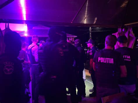 Razie de amploare în municipiul Botoșani Zeci de persoane legitimate