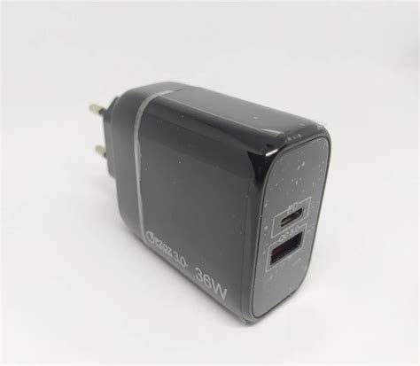 Cargador Carga Rápida 36w USB 18W PD 18W Pantalla Digital Tienda