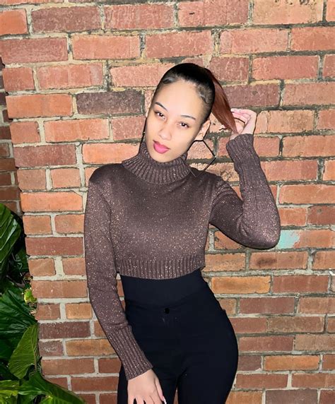 Chun Li 🤎 Instagram