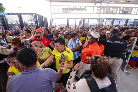 Ramón Jesurún Presidente De La Fcf Habría Sido Detenido En Miami