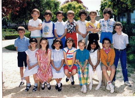 Photo De Classe Ce2 De 1985 Ecole Saint Exupery Avord Copains Davant