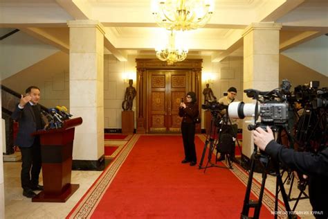 Д Цогтбаатар Ээлжит чуулганы хугацаанд хүний эрх эрх чөлөөг хангах хамгаалах эрх зүйн орчныг