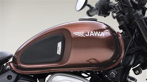 Jawa 42 Bobber 360 View Bikewale