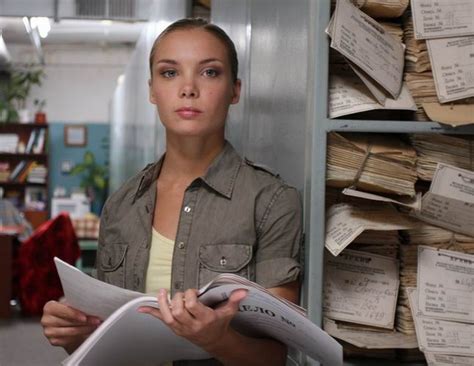 Кто играет Риту Высоцкую в сериале Выхожу тебя искать 1 2 3 сезон