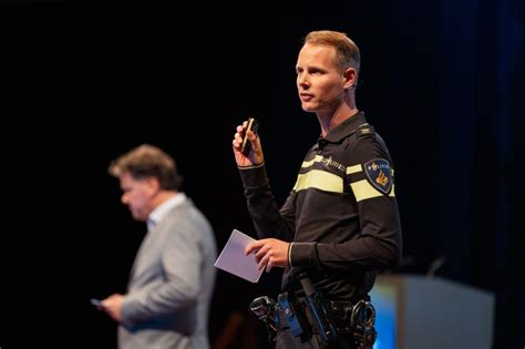 Mijn Collega Stan Duijf Van De Eenheid Landelijke Opsporing En