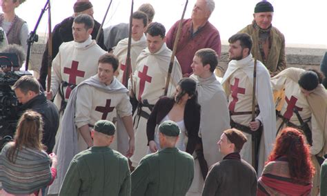 Photo Robin Hood Origins Filming Day One Taron Egerton And Eve