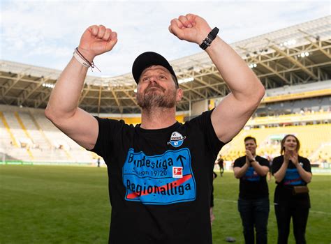 Baumgart Ist Bekennender Hsv Fan Erfolge Mit Paderborn Und Köln