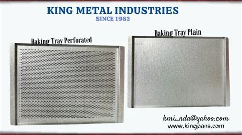 Rectangular Baking Tray Plain And Perforated Size 12x16 Inches At Rs