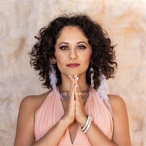 Register Olya Shapiro