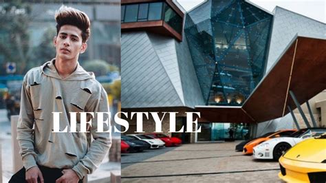 Danish Zehen Lifestyle Biography Girlfriend Earnings Net Worth