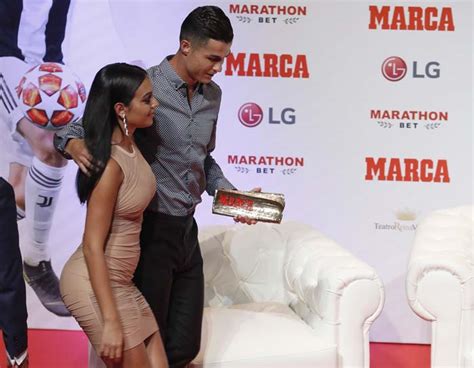 Georgina Rodríguez La novia de Crsitiano Ronaldo se desnuda en un