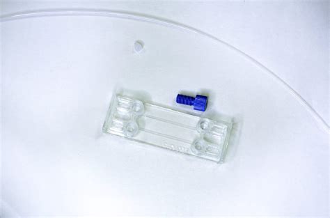 Beonchip Flow Standard Microfluidic Co Culture Device For Vascular Research Atlantis