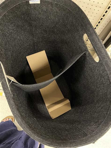 This Sorting Laundry Basket But Separator Doesnt Go All The Way To