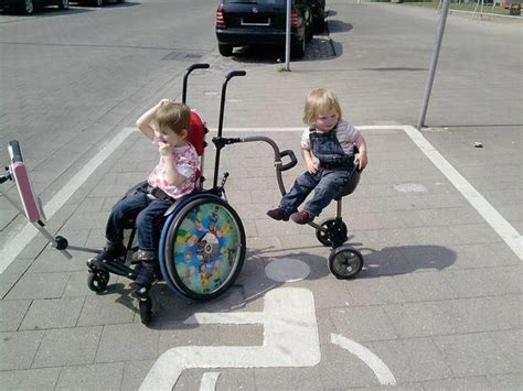 pro sourozence | Special needs kids, Cerebral palsy, Wheelchair