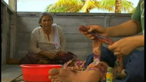 Fasha Sandhas Feet