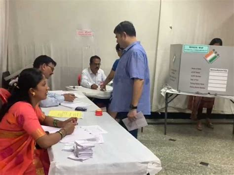 Lok Sabha Elections 2024 6009 Voter Turnout Recorded Till 1130 Pm