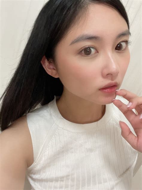 Woman Woman On Twitter Rt